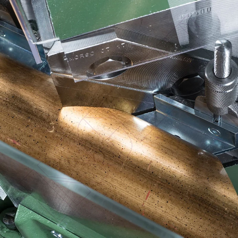 MORSO ELECTRO-HYDRAULIC TURBO MITRE GUILLOTINE, 380 V - INGLET